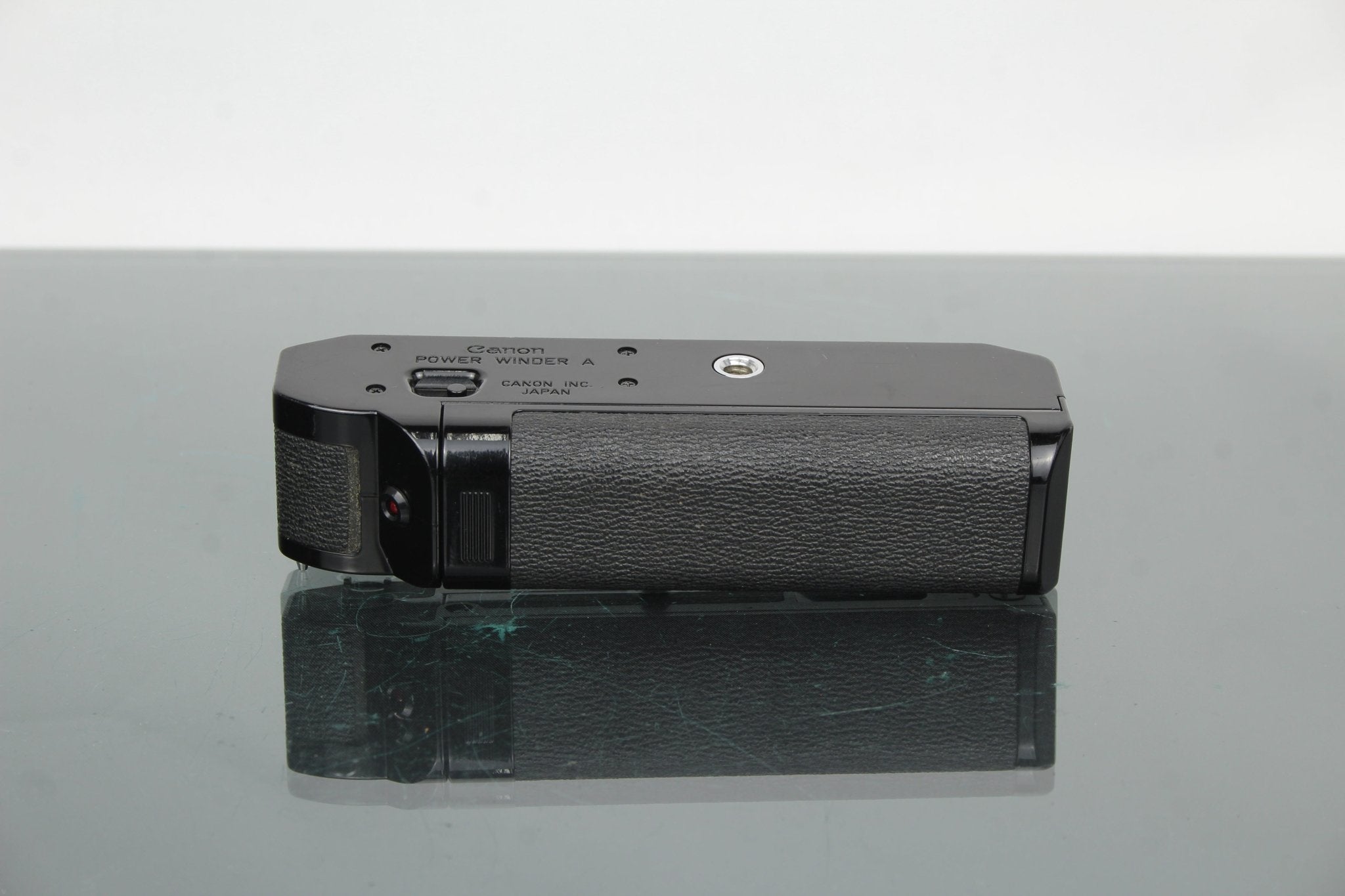Canon Power Winder A: Speeding Up Your Classic Canon A-Series – Dutch ...