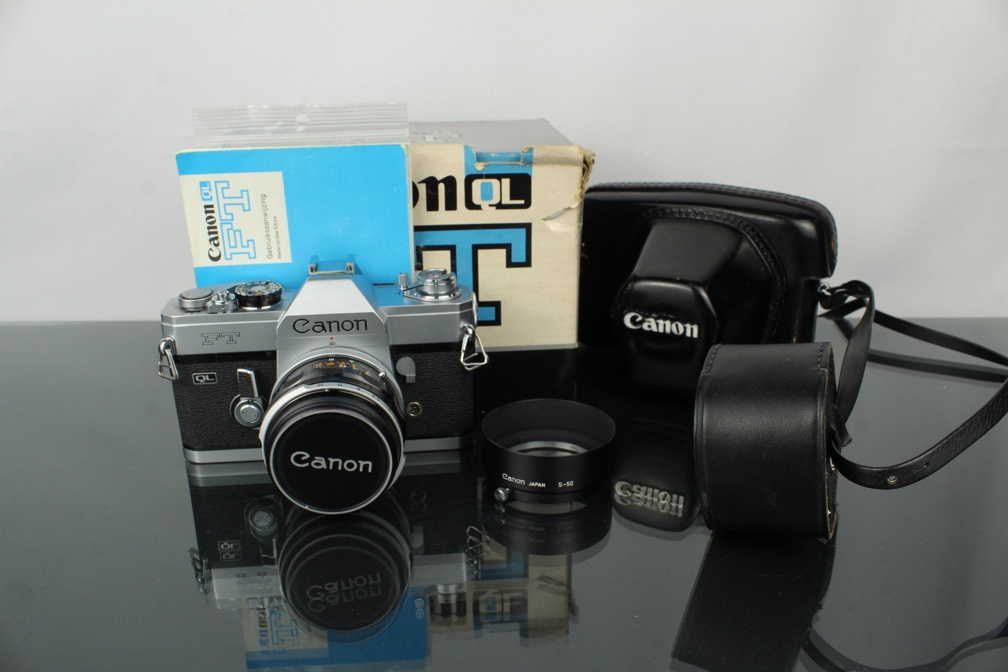 Canon QL FT + 50mm f/1.8 FL: Rediscover Analog Mastery – Dutch|Thrift